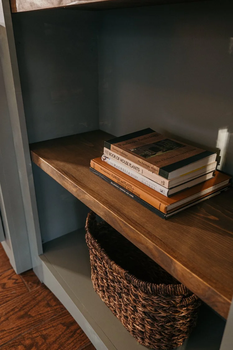 DIY Reception Desk Plans — Woodbrew by Dylan Strachan