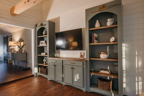 DIY Reception Desk Plans — Woodbrew by Dylan Strachan