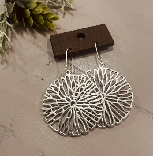 Store 1 — The Logie Shop