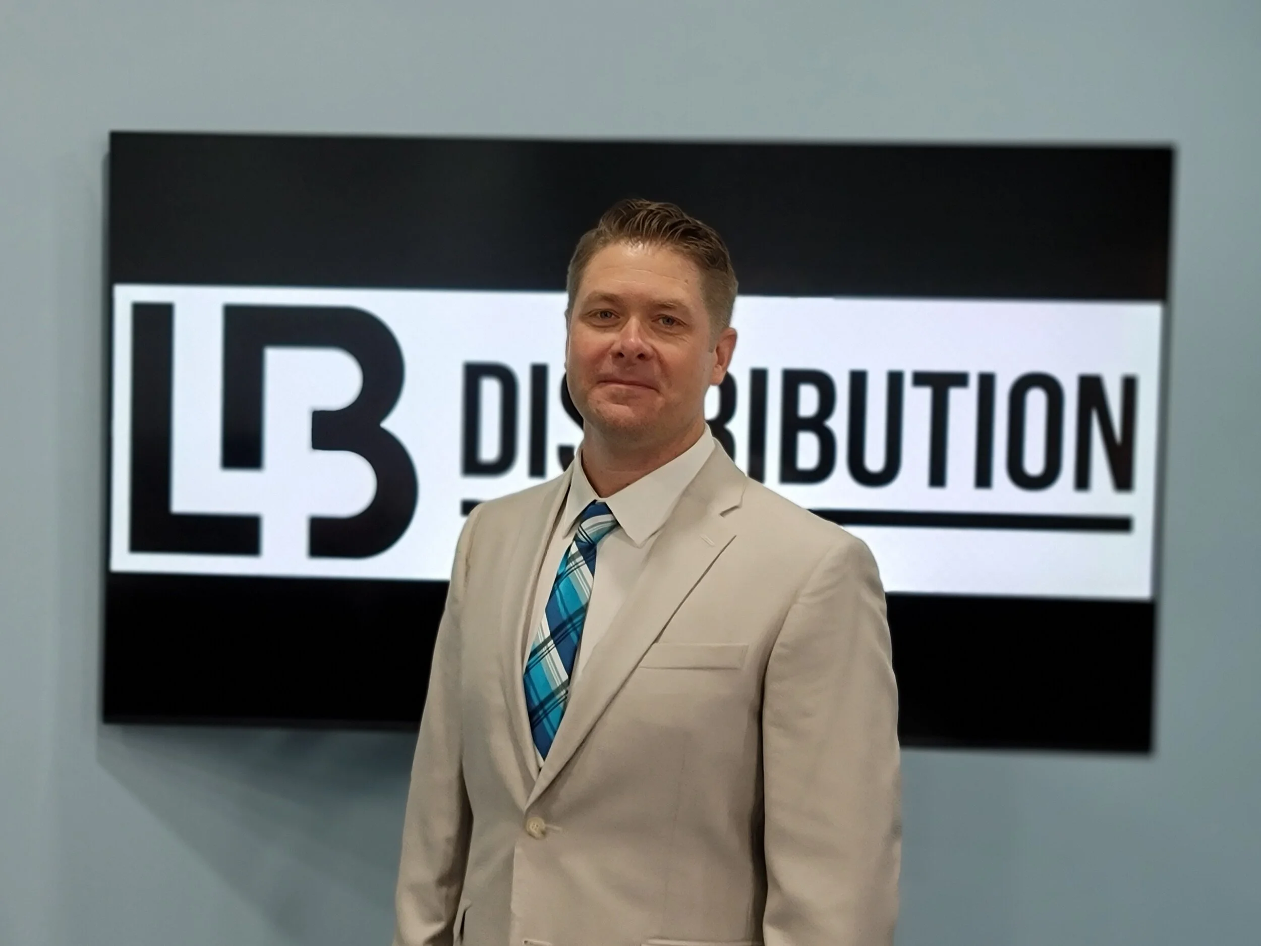 Contact — LB Distribution