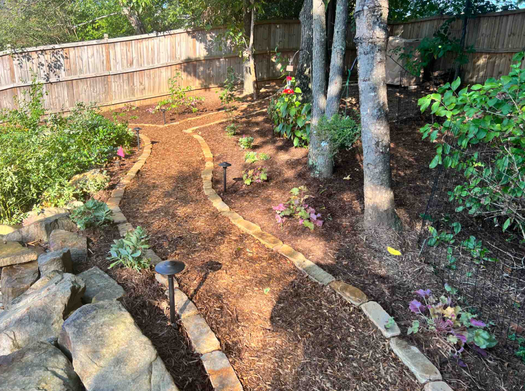 Professional Quality Landscape Maintenance and Construction