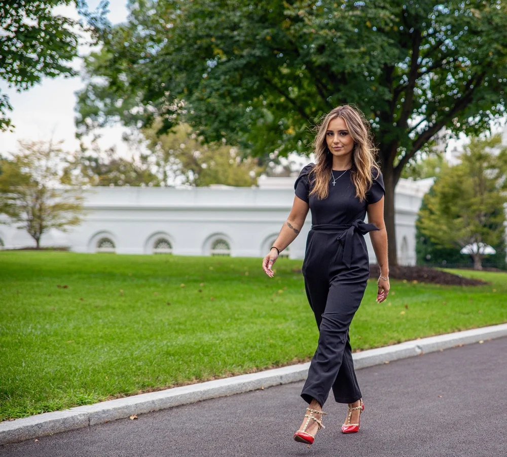 Welcome to Monica's Pa(i)ge!