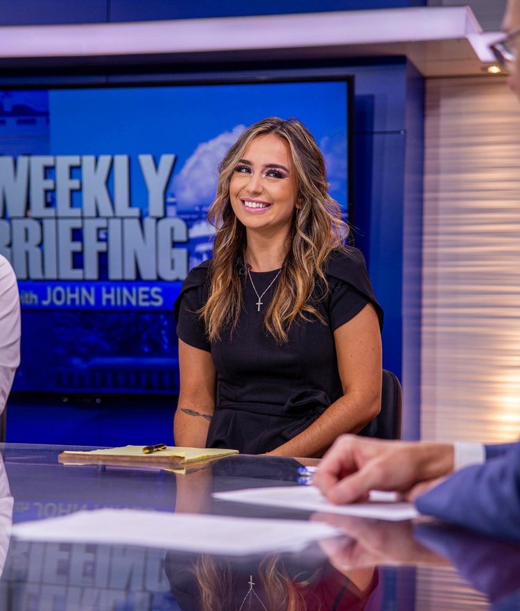 Welcome to Monica's Pa(i)ge!