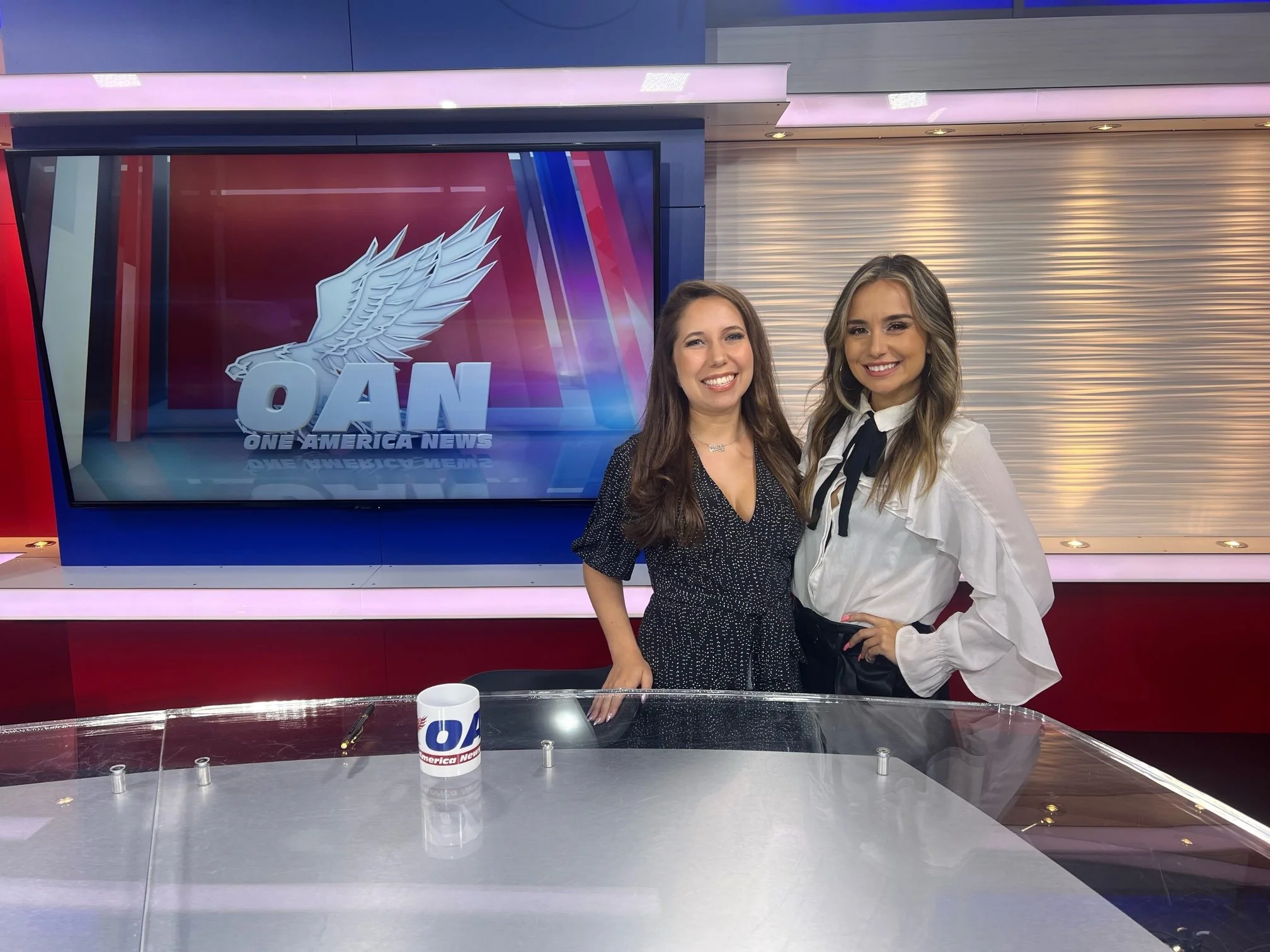 Welcome to Monica's Pa(i)ge!