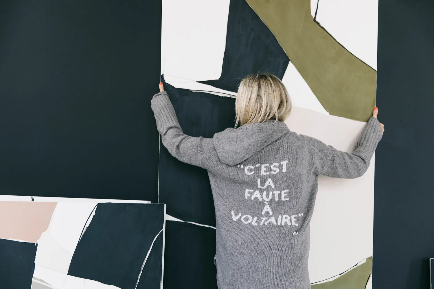 THE ARTIST — Holly Addi