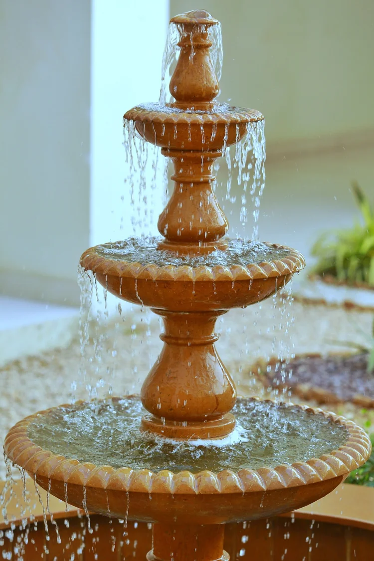 Fountain Dynamics