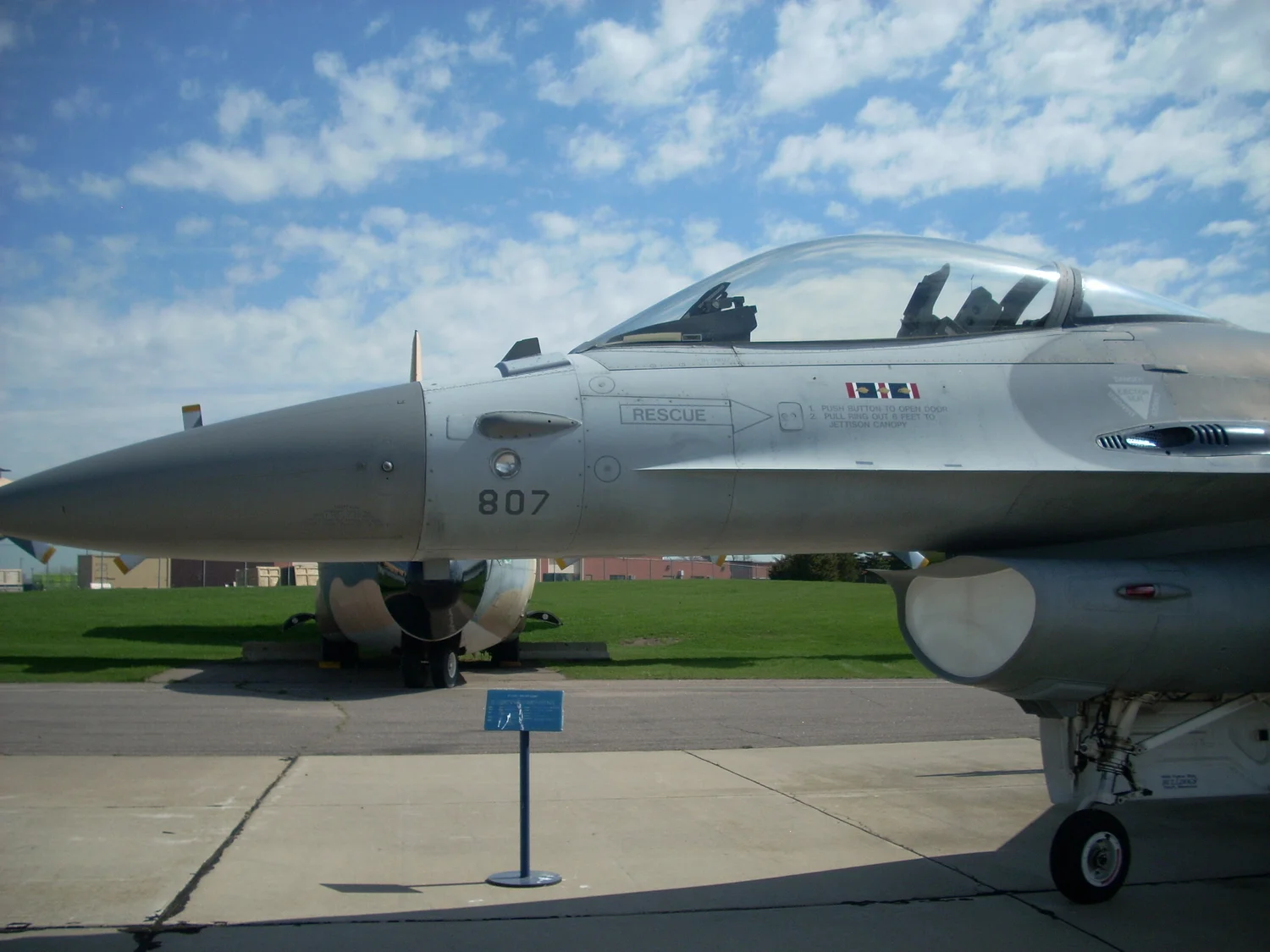 General Dynamics F-16 “Fighting Falcon” — Minnesota Air National Guard ...