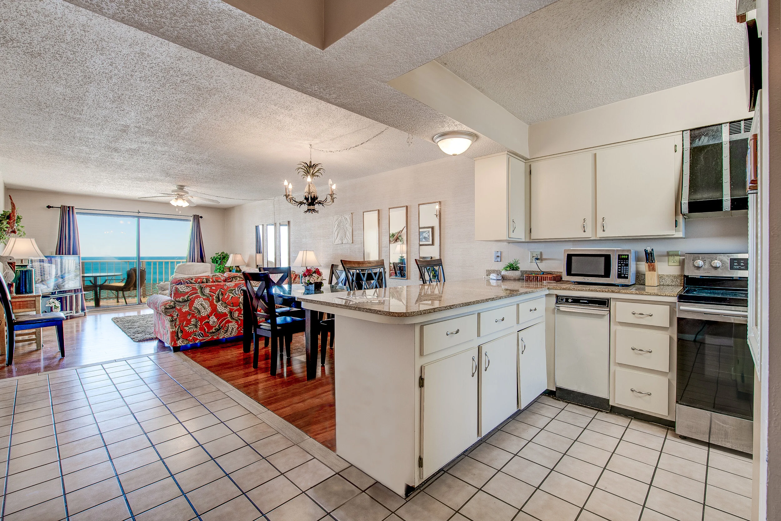 Regency Towers Panama City Beach — Panama City Beach Condo Rentals