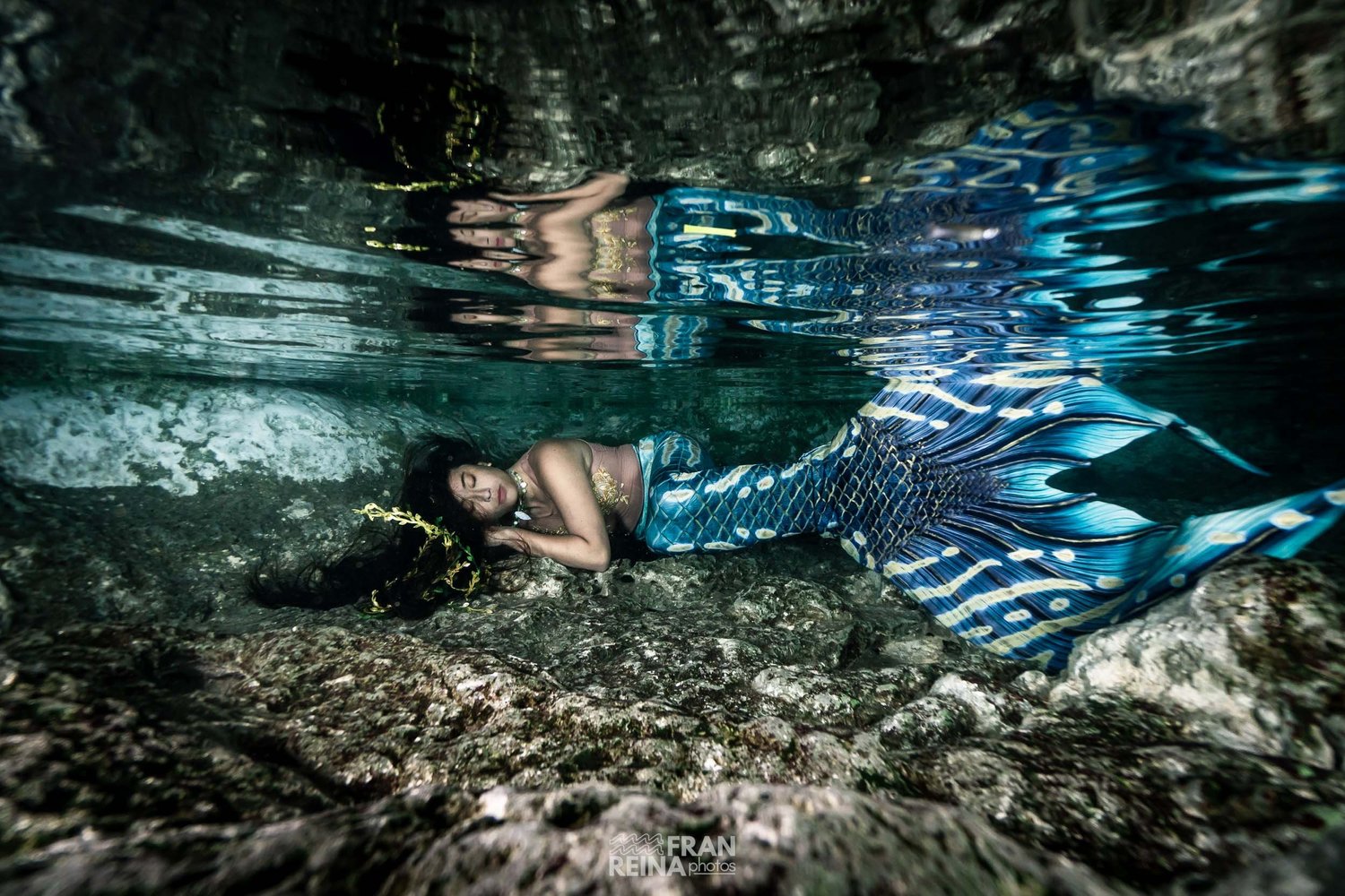 Mermaid Photoshoot in a Cenote | Underwater Photography in Cancun ...