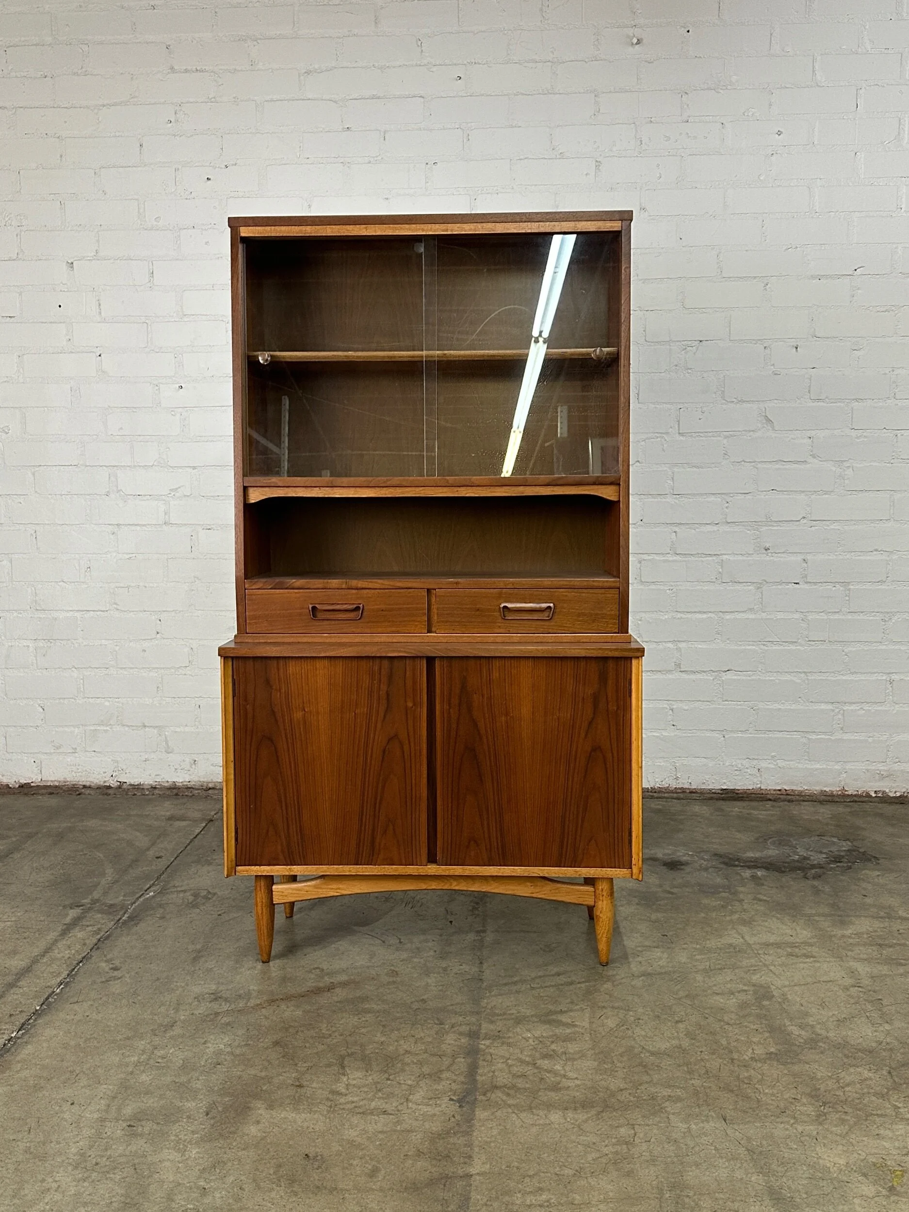 PRODUCTS — VINTAGE ON POINT