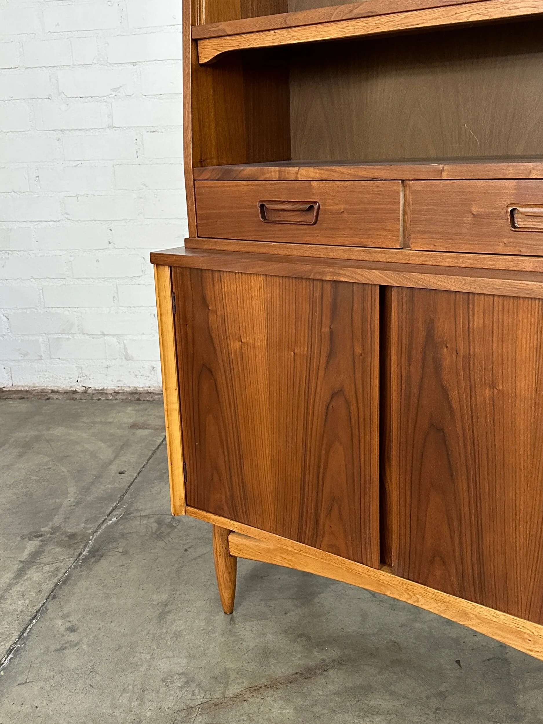 PRODUCTS — VINTAGE ON POINT