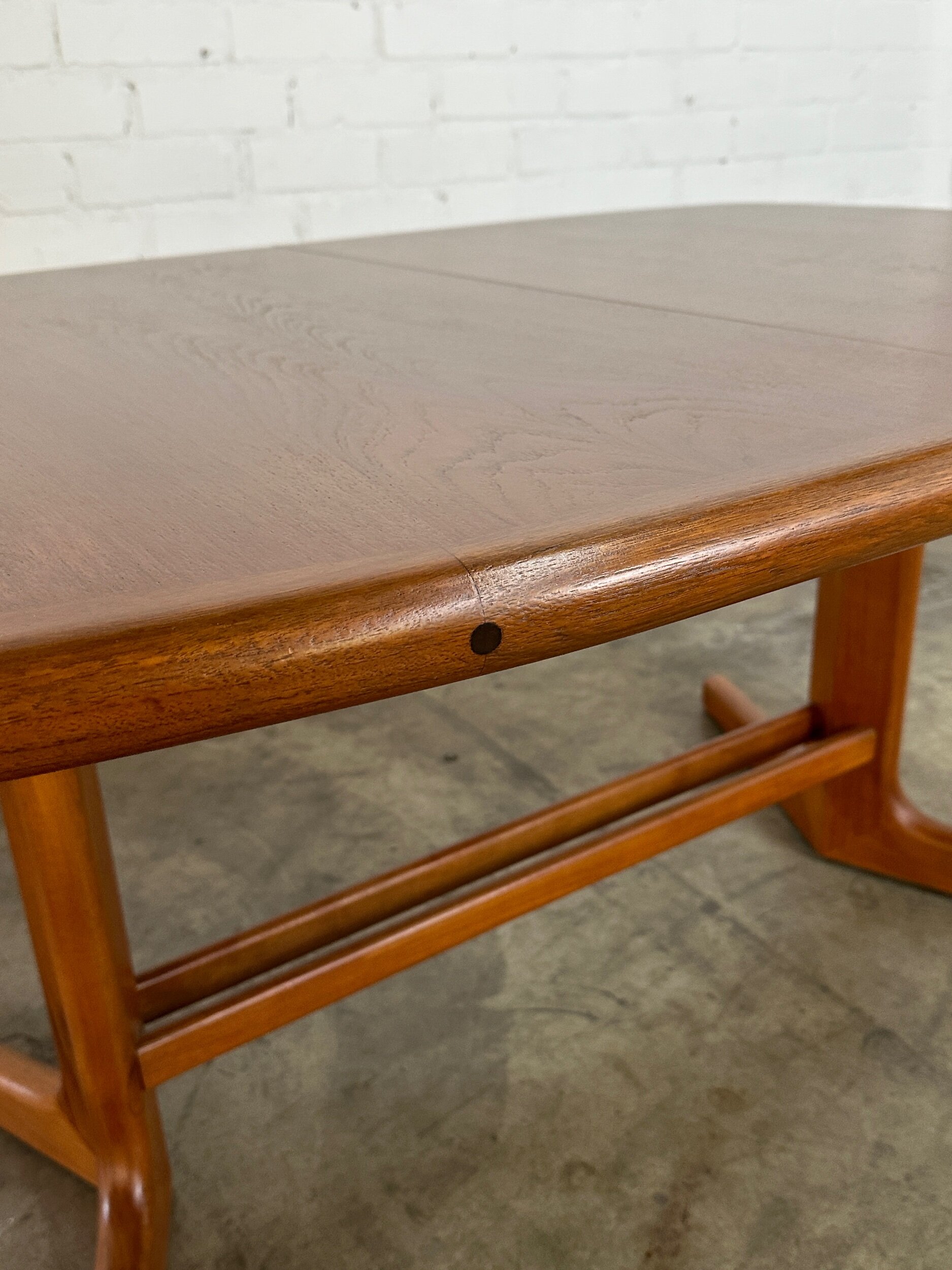 PRODUCTS — VINTAGE ON POINT