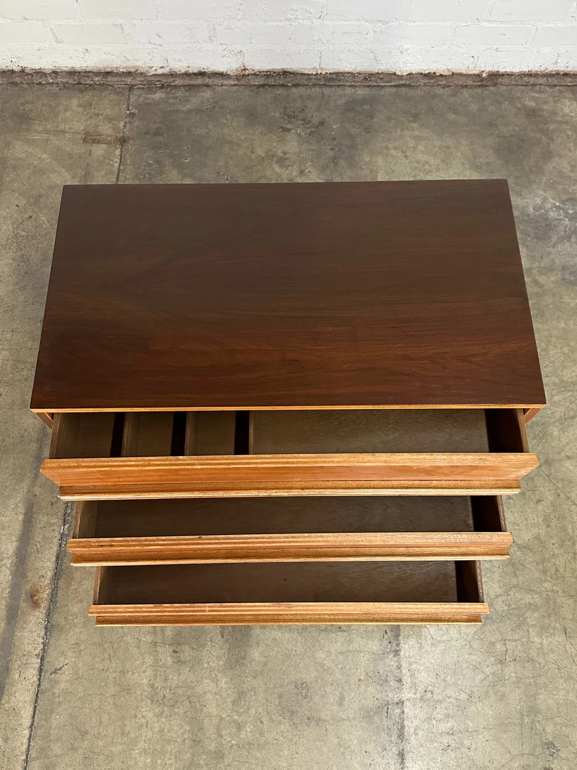 PRODUCTS — VINTAGE ON POINT