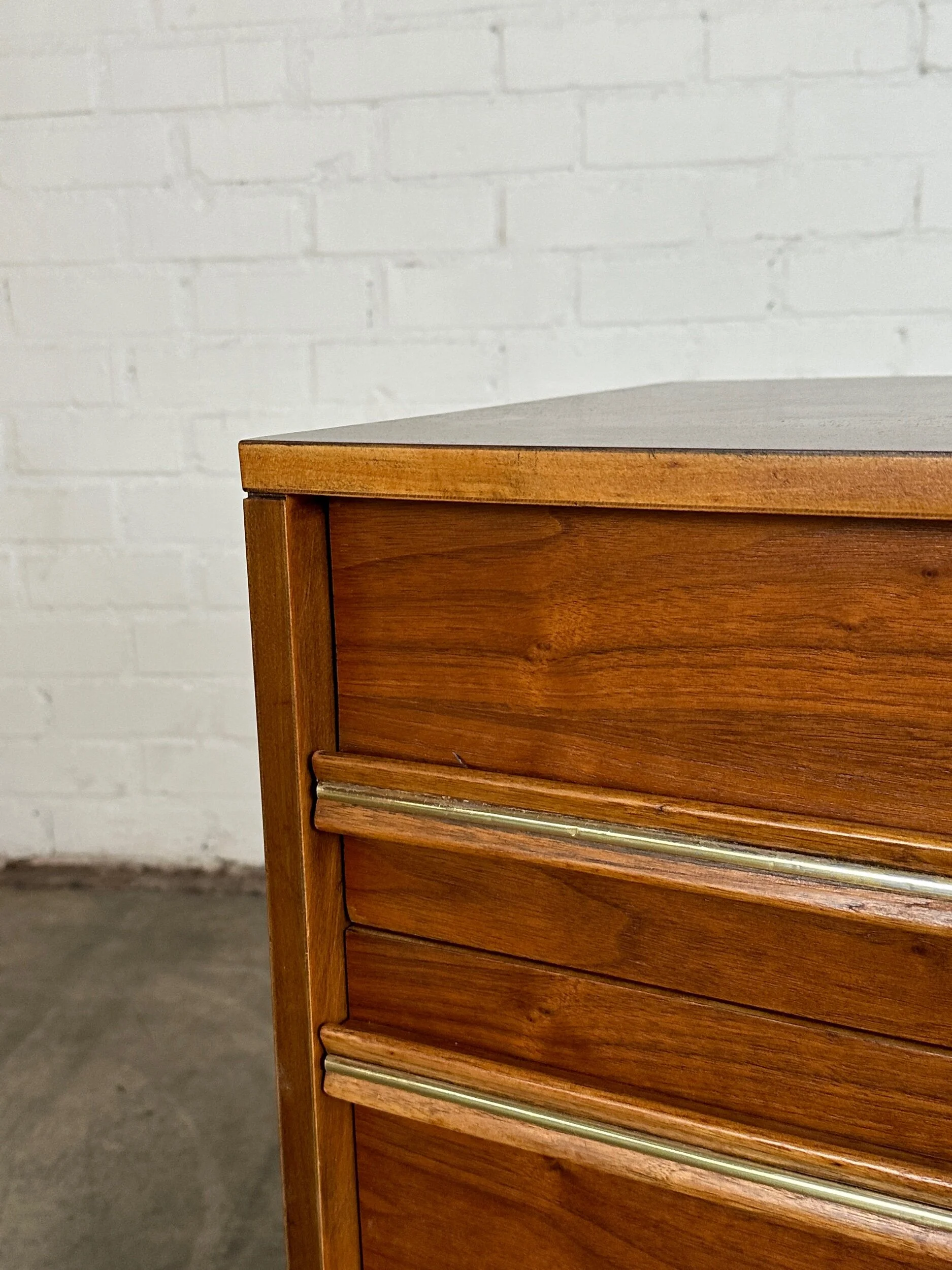 PRODUCTS — VINTAGE ON POINT