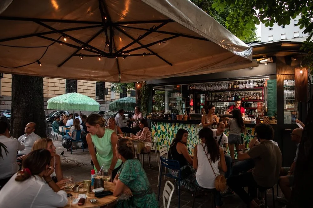 Milan's Top Outdoor Bars: Where to Eat and Drink in Style — The Nest Milan™