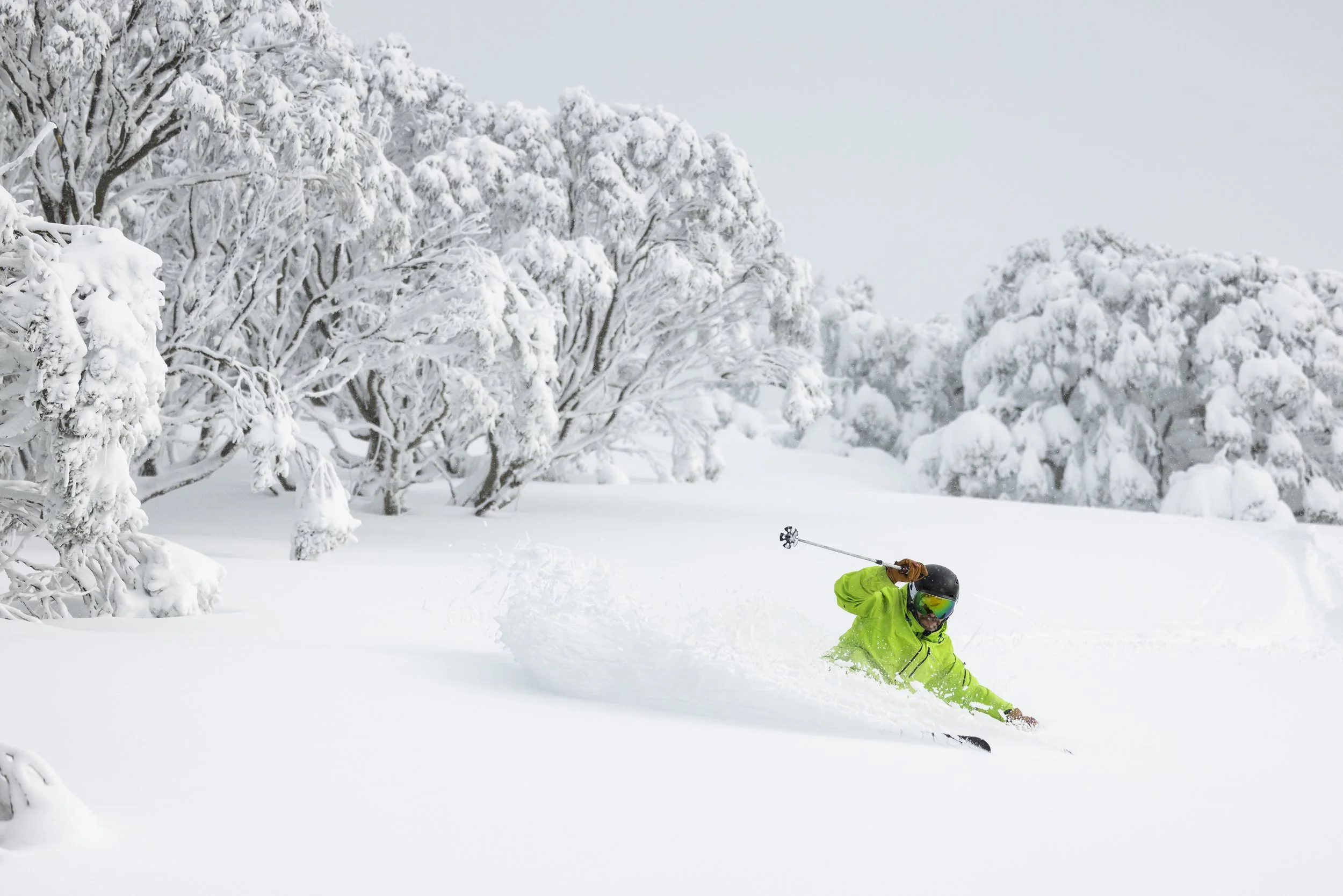 UNIFROM CENTRE — Rush Distribution