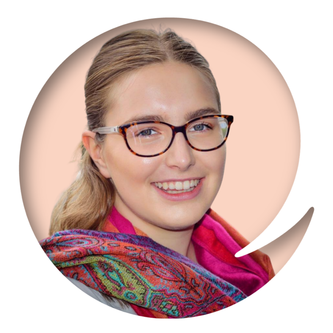 Kelly Willmott's Instagram, Twitter & Facebook on IDCrawl