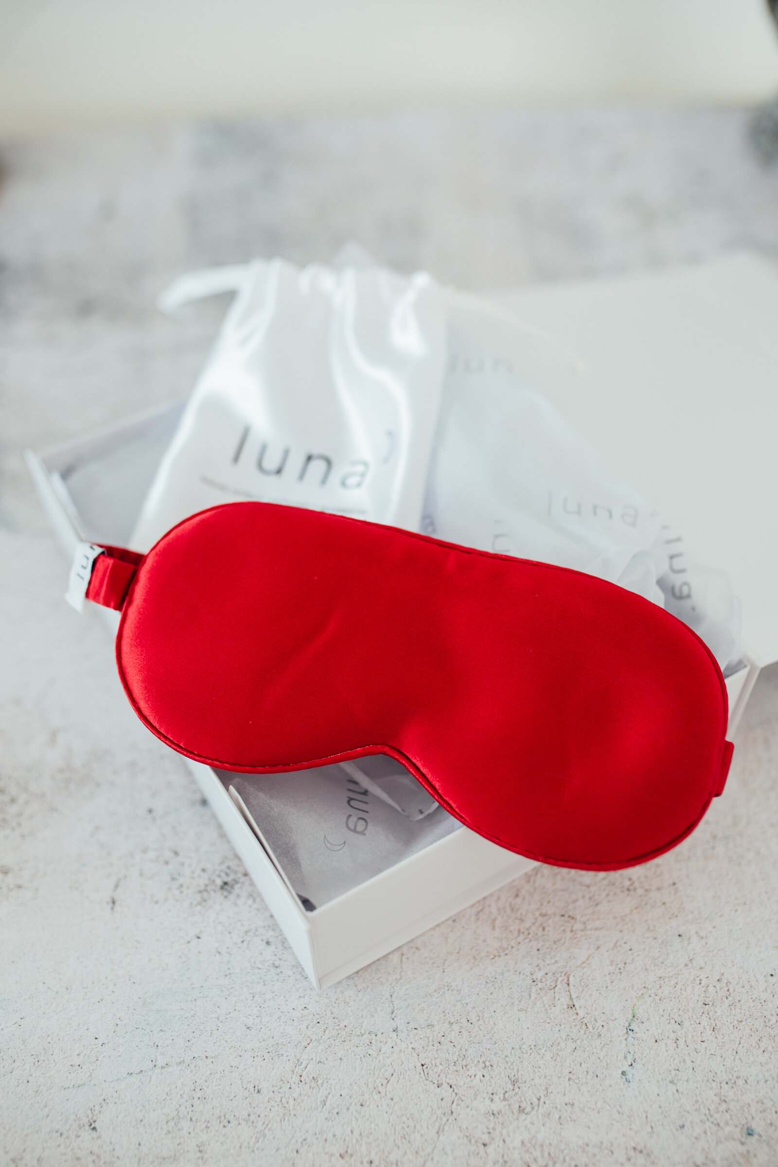 Luna Luxury 19momme Red Silk Eye Mask — Luna Nightwear