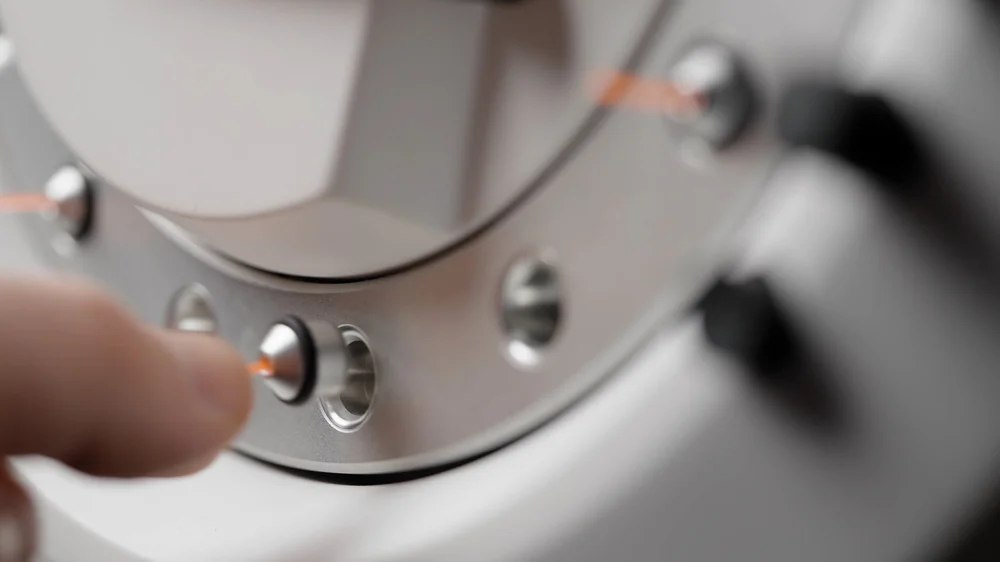 Circle Guitar is a rhythm machine.