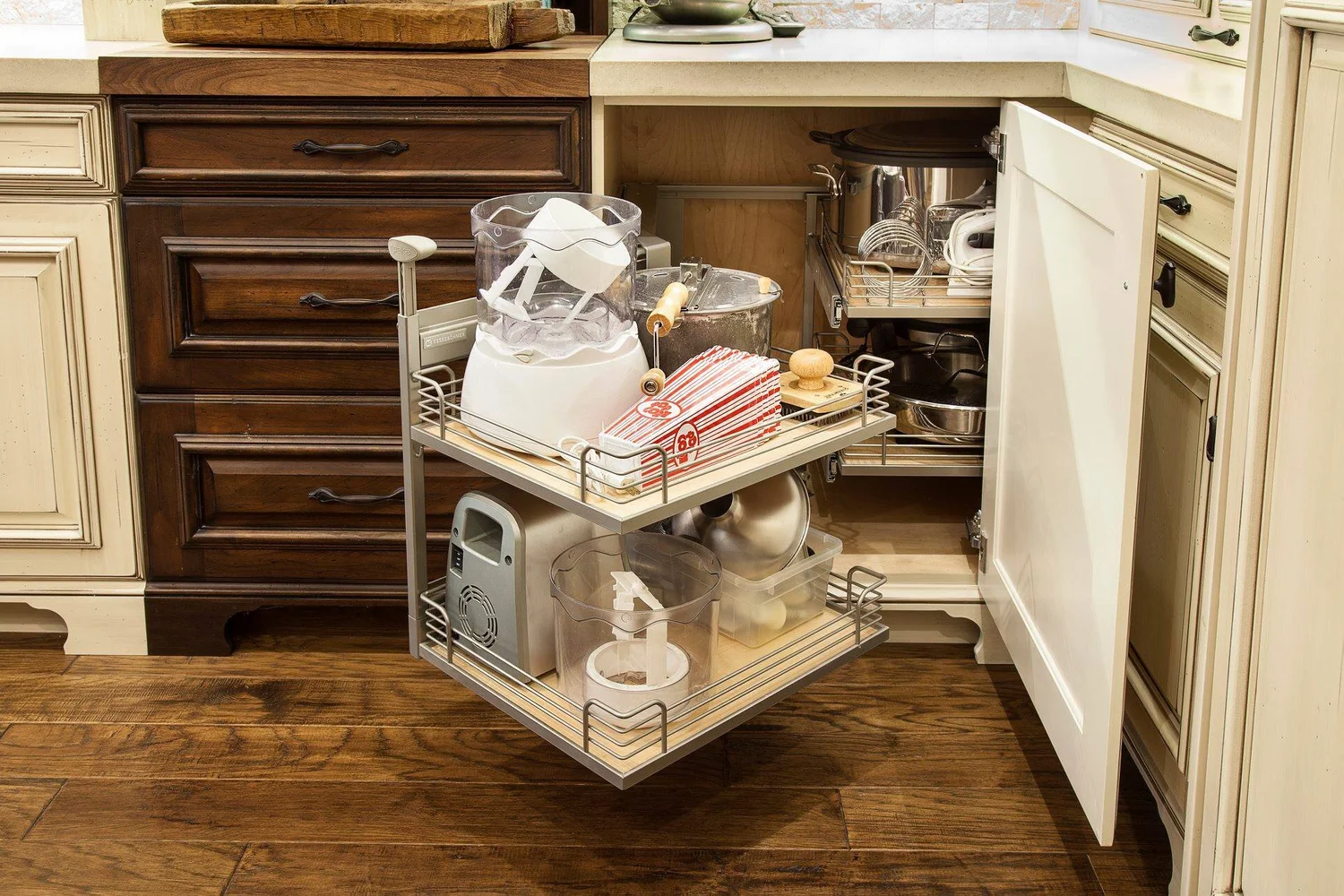 Starlight Kitchen & Bath
