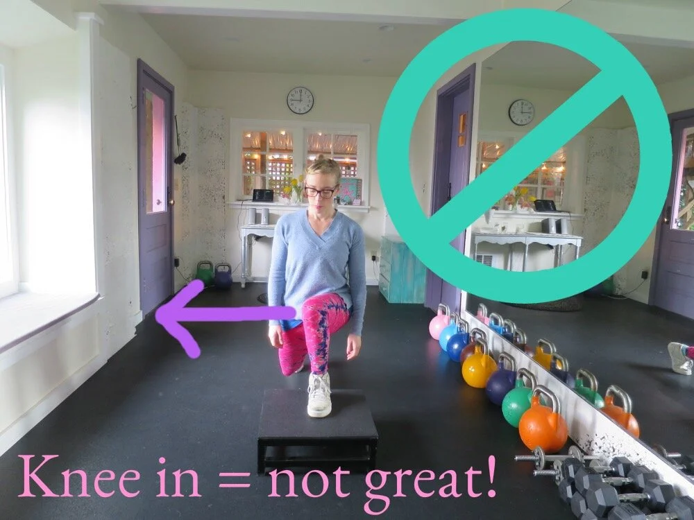 Alternating Reverse Lunge — Movement Muse