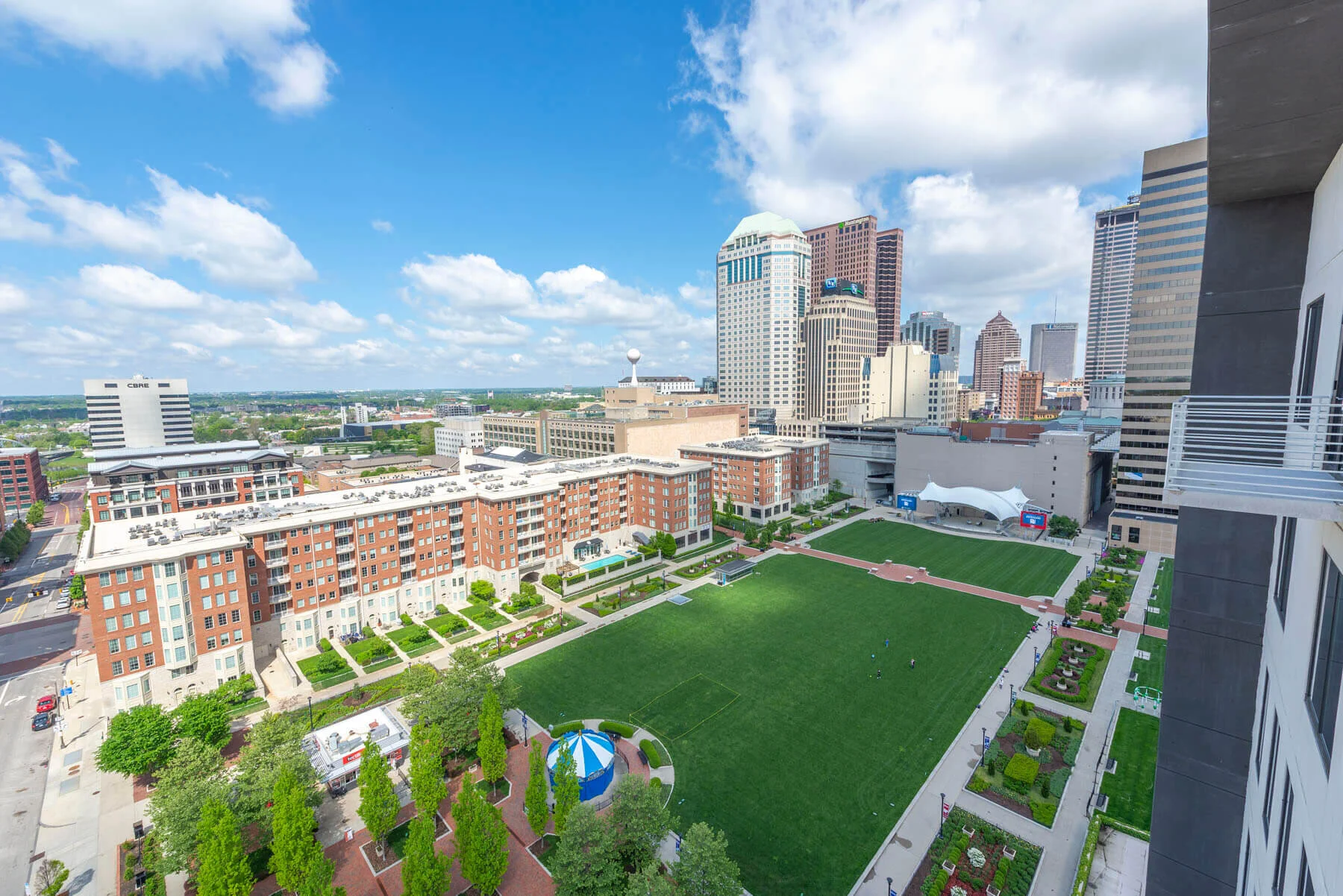 Photo Gallery | Downtown Columbus Apartments — 80 on the Commons