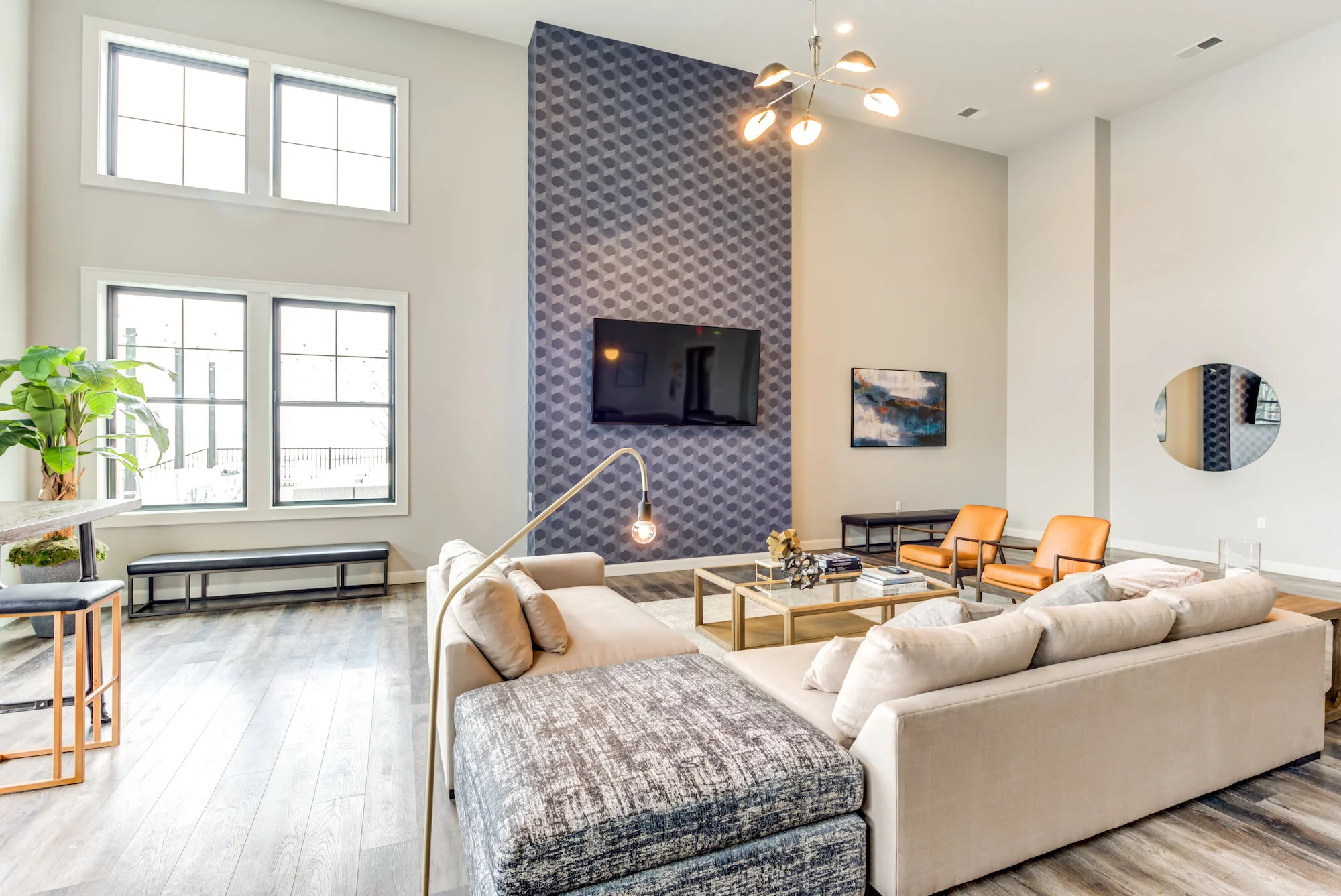 Downtown Toledo Apartments — Marina Lofts Toledo