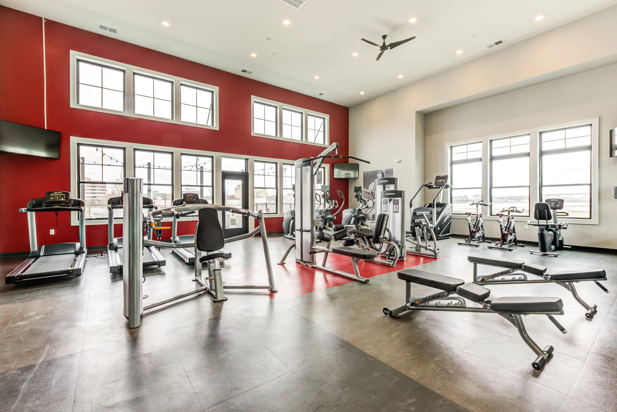 Downtown Toledo Apartments — Marina Lofts Toledo