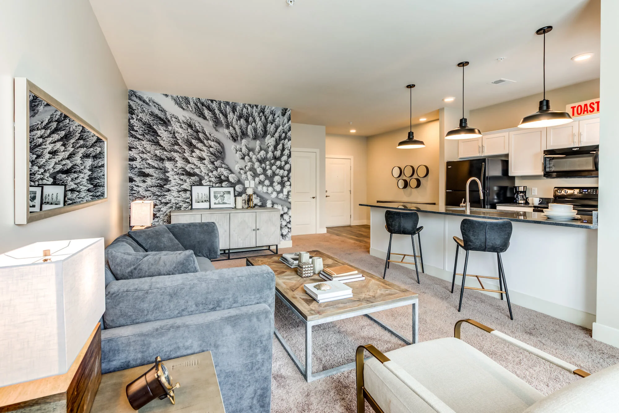 Downtown Toledo Apartments — Marina Lofts Toledo
