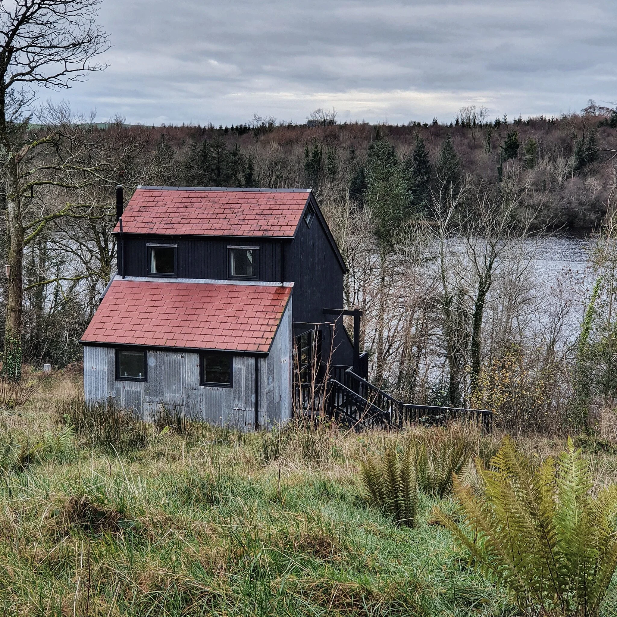 CABU by the Lakes an enchanted woodland hideaway in Ireland — Cathy & Juno