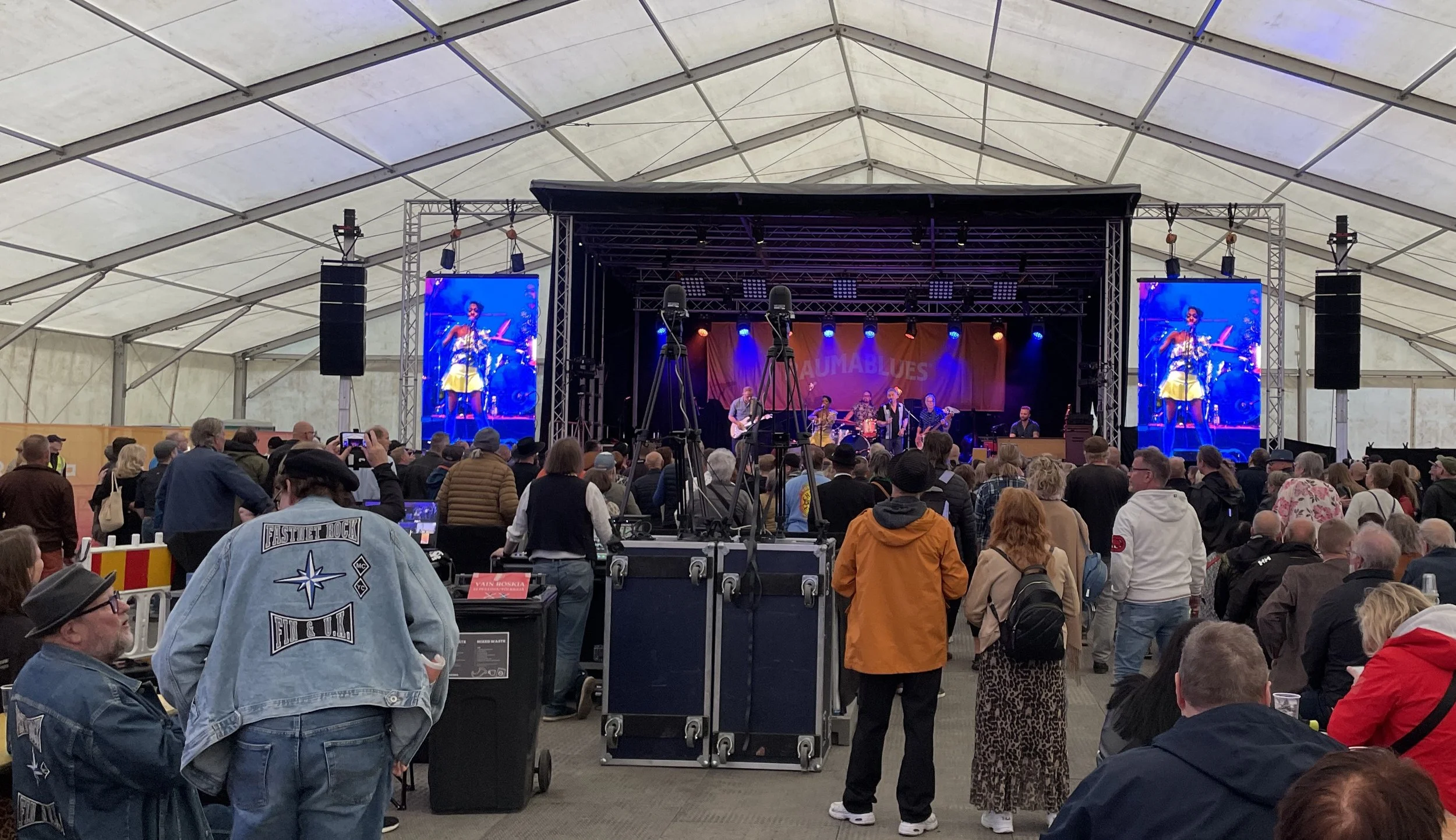 Viikon varrelta: Äijänsuon jäähallin laajennusurakasta kisaa vain kaksi ...