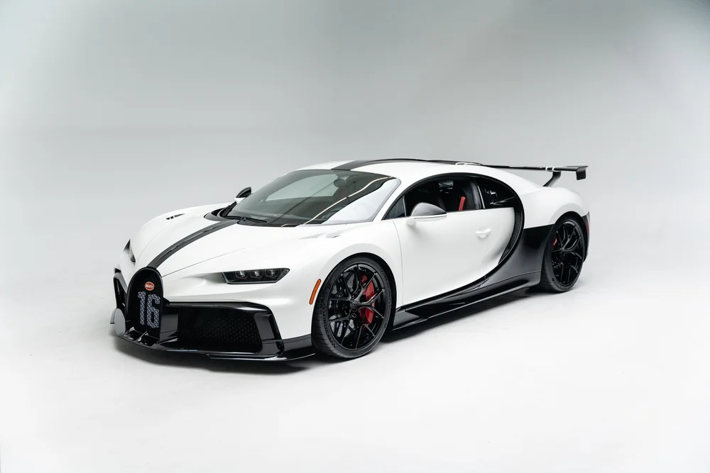 Bugatti 2022 Red