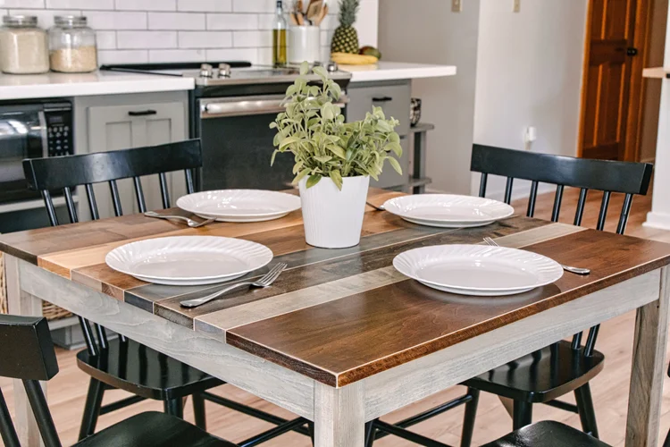 The Hannah - Dining Table - Kitchen Table Set