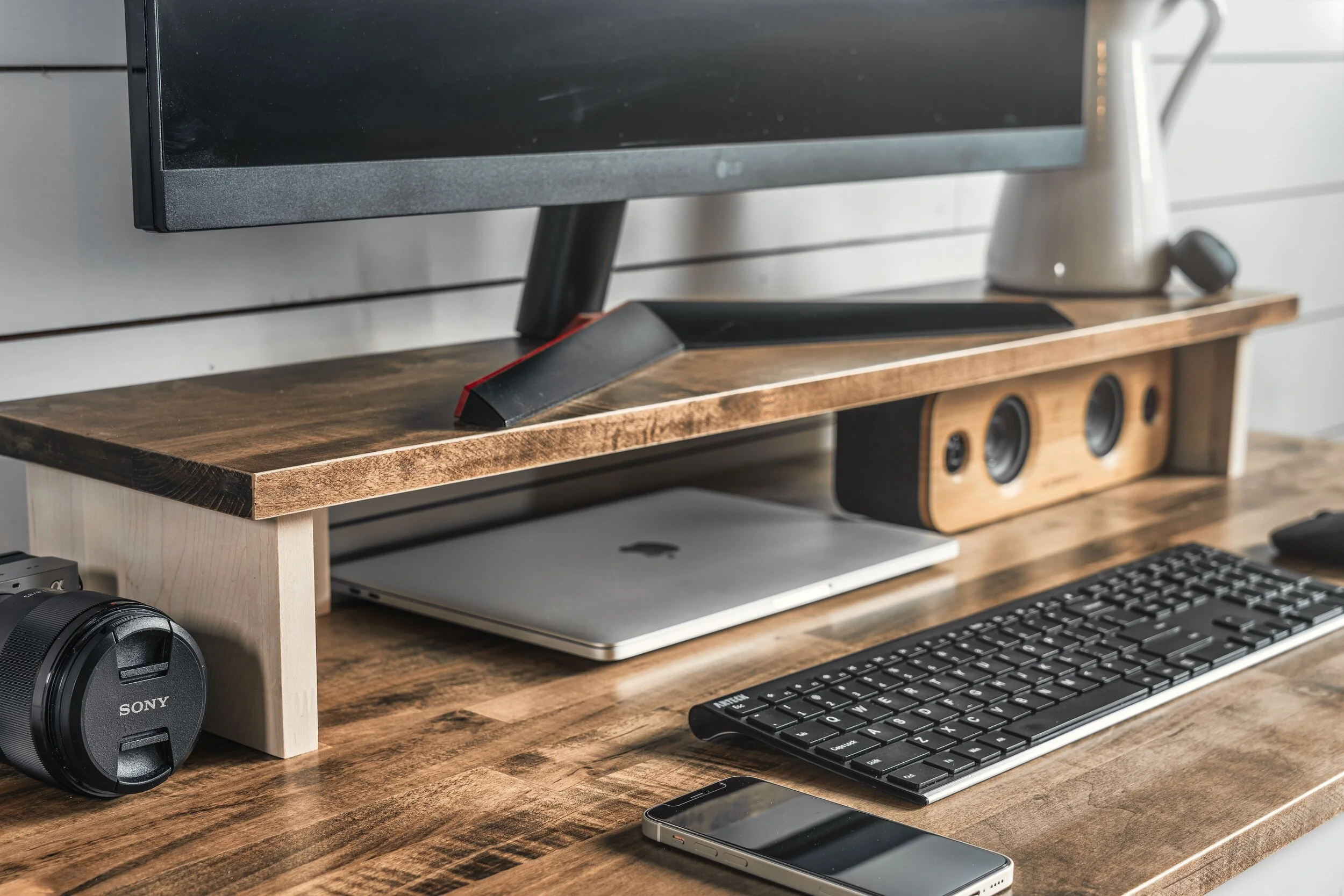 The Wren - Computer Desk