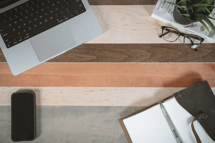 The Wren - Computer Desk