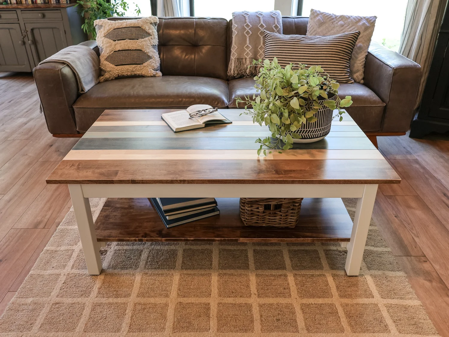 The Jessiah Black Edition | Solid Wood Desk