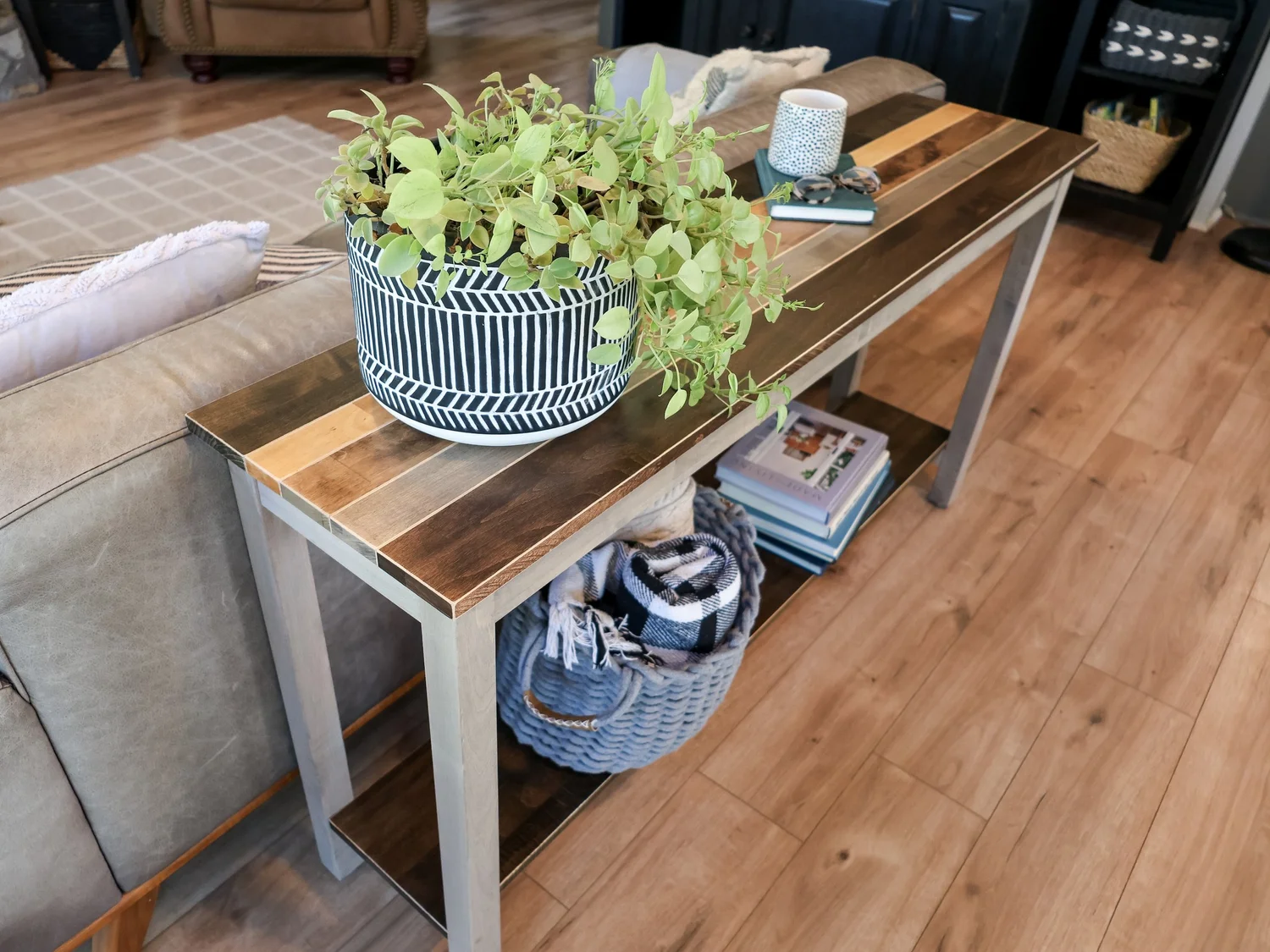 Handmade Wood Table and Desk Shop | The Appel Shop