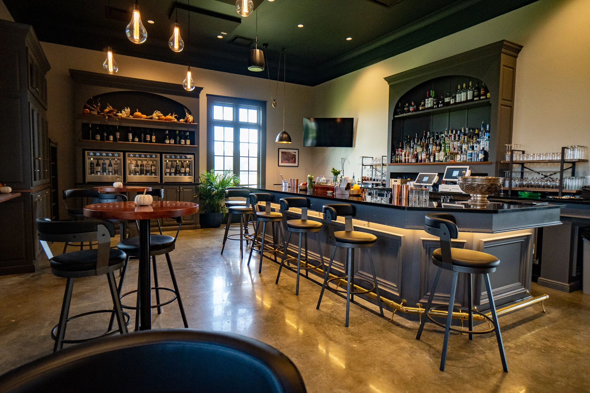 Gallery | Explore Our Elegant Gallery Now — Cuvée Wine Bar & Bistro