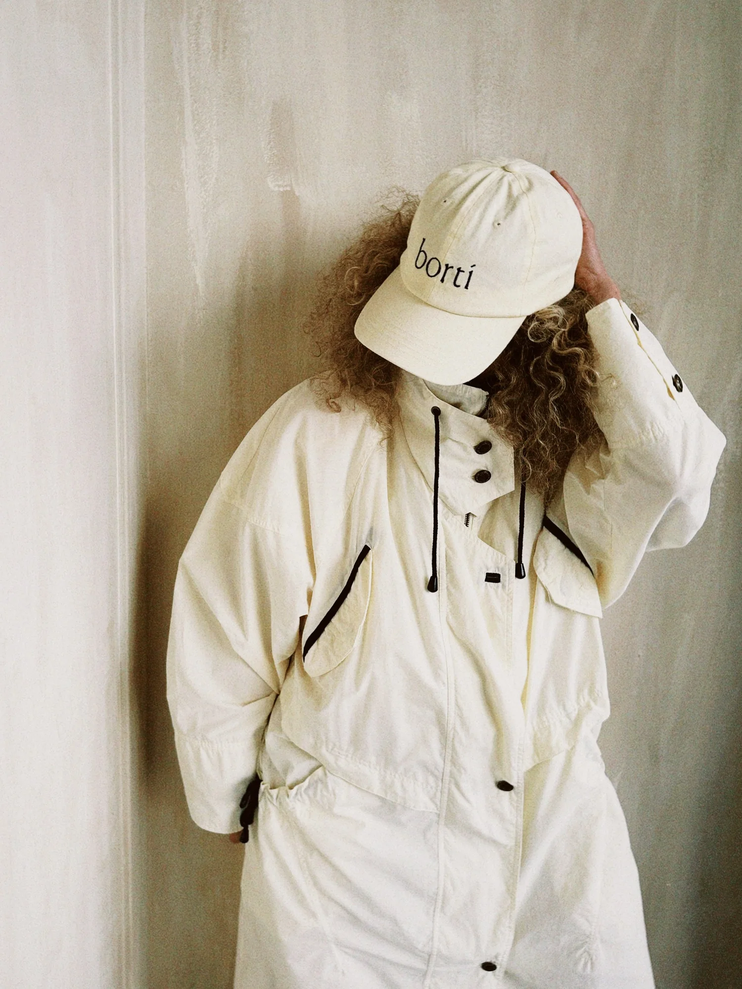 002 BUTIKK - Borti