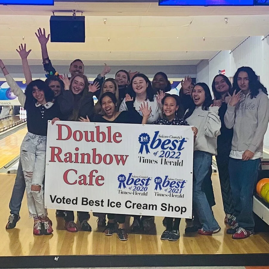 Double Rainbow Cafe - Ice Cream