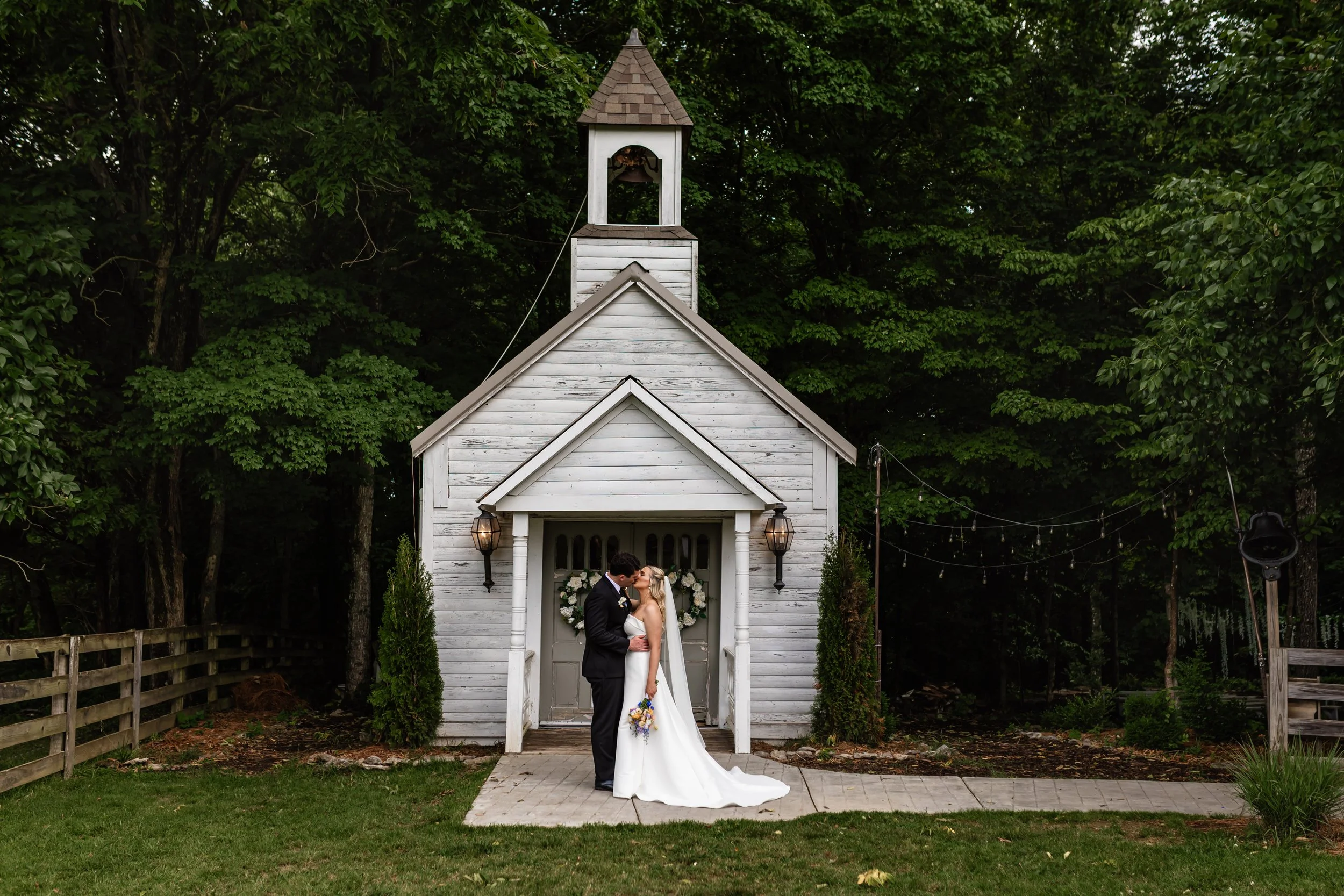 Cute little wedding chapel 60 photos - Astyledwedding.com