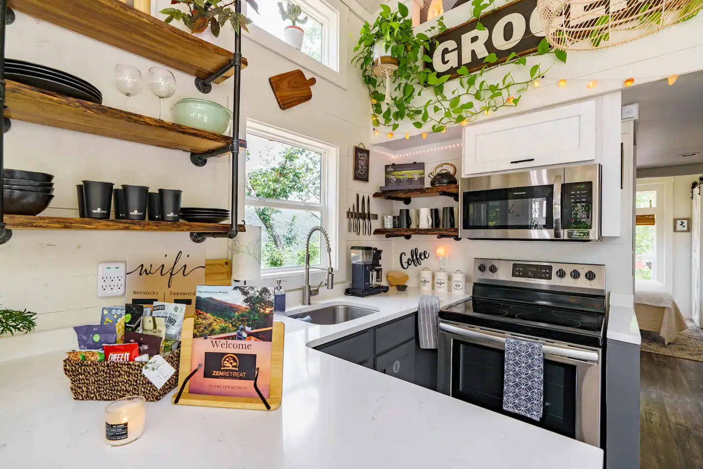 Beautiful and Cozy Tiny Homes that you can rent on Airbnb and VRBO ...
