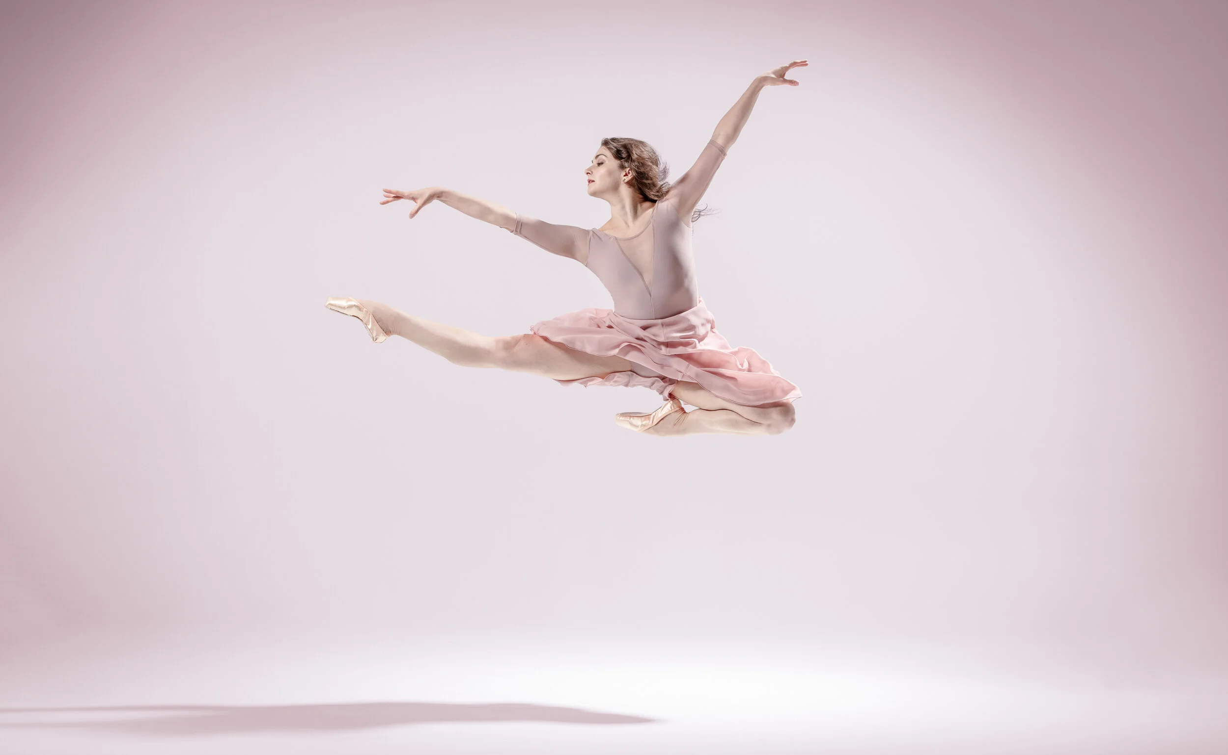 Full time Dance photographer based in Southern Illinois. Author of the ...