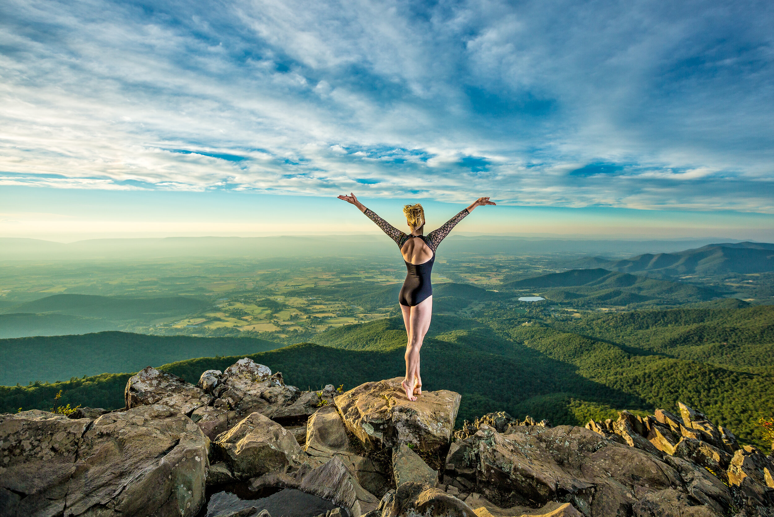 Full time Dance photographer based in Southern Illinois. Author of the ...