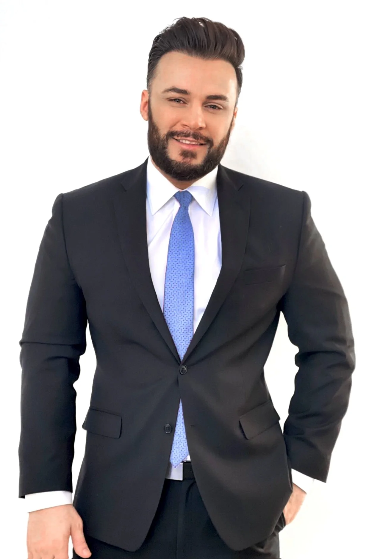 Aryan Sadat | Legal Services in Canada