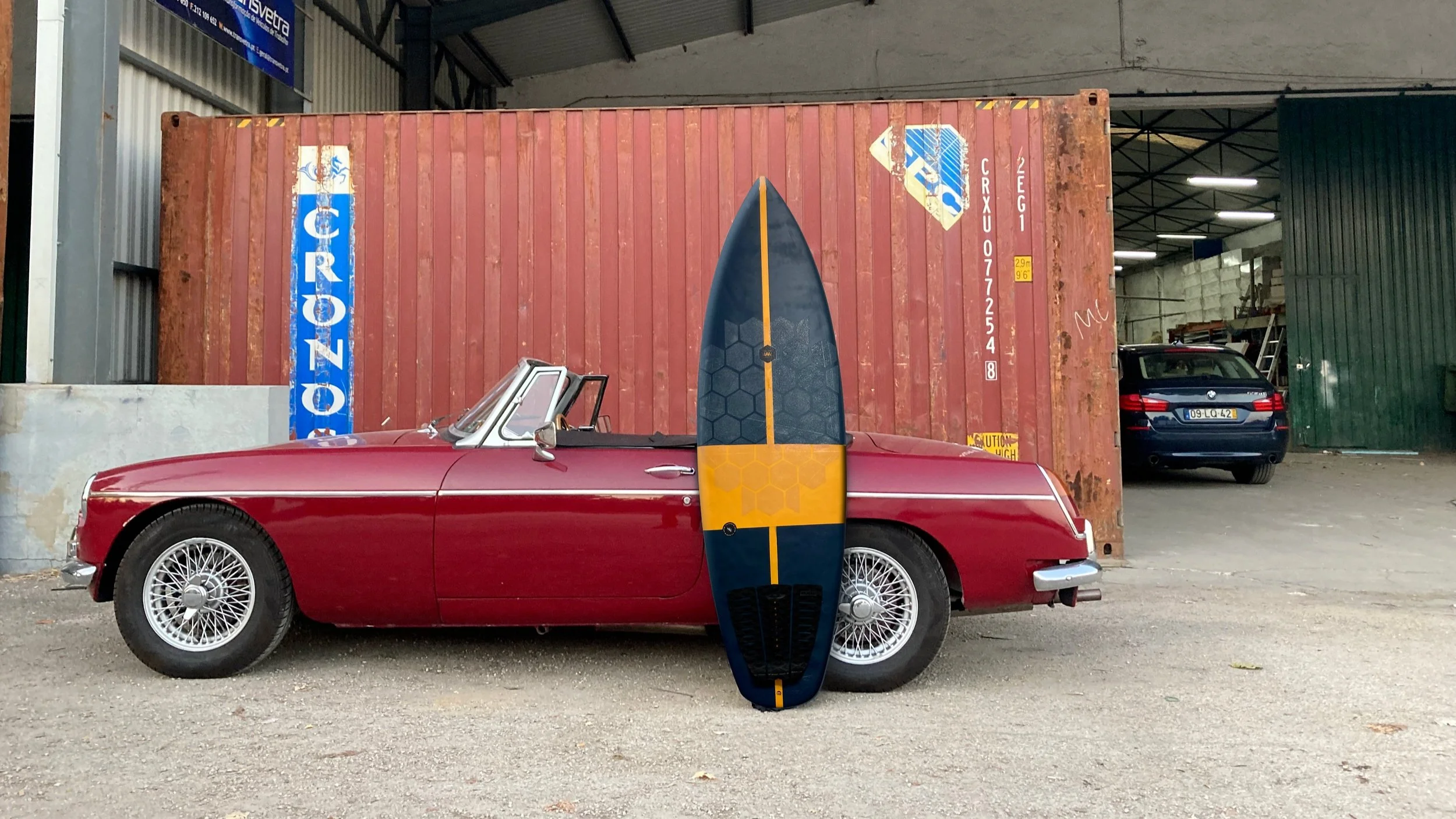 Simple Surfboard Spray Designs