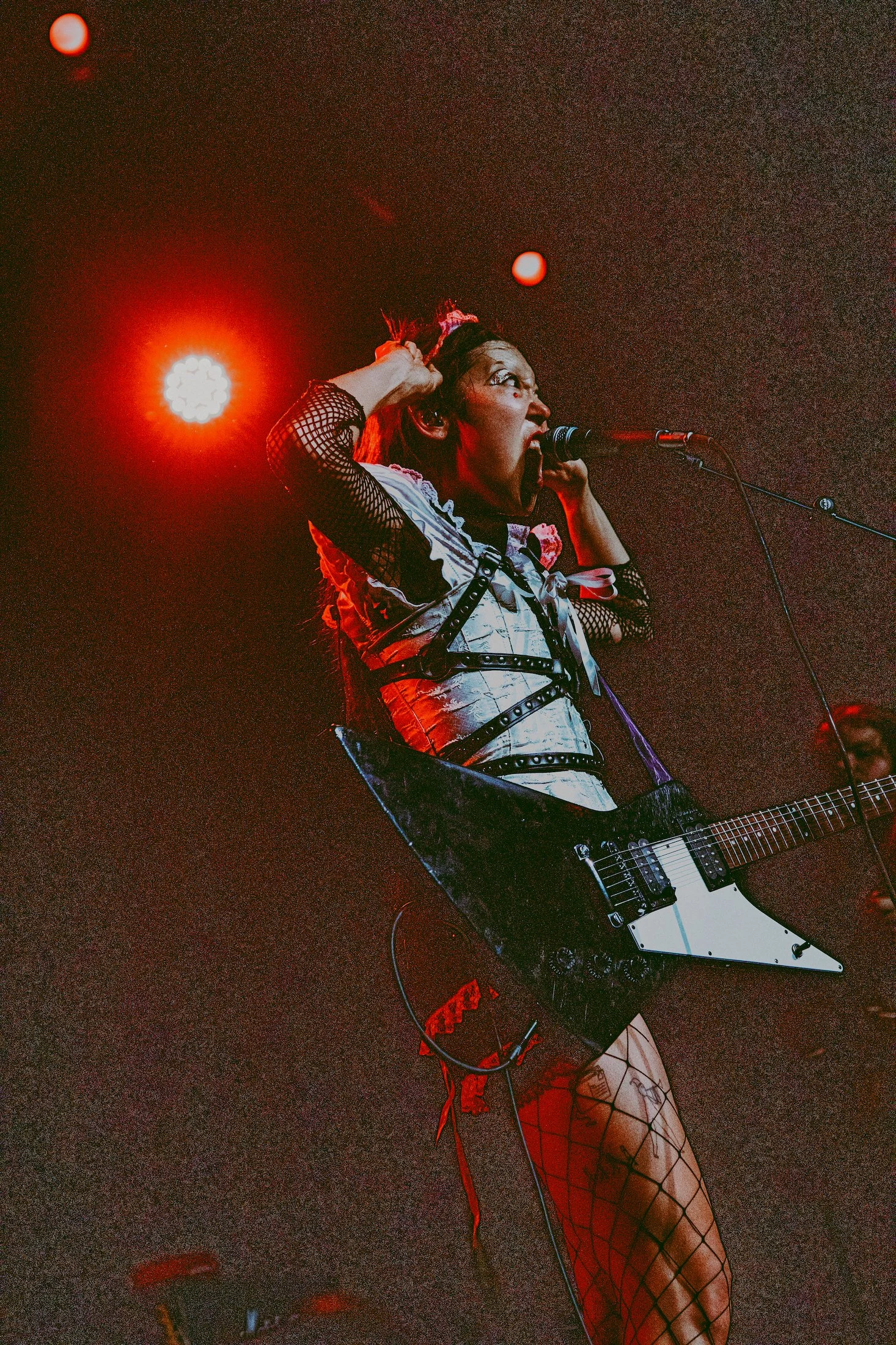 SASAMI Brings the SQUEEZE Tour to Brooklyn — Rice & Spice