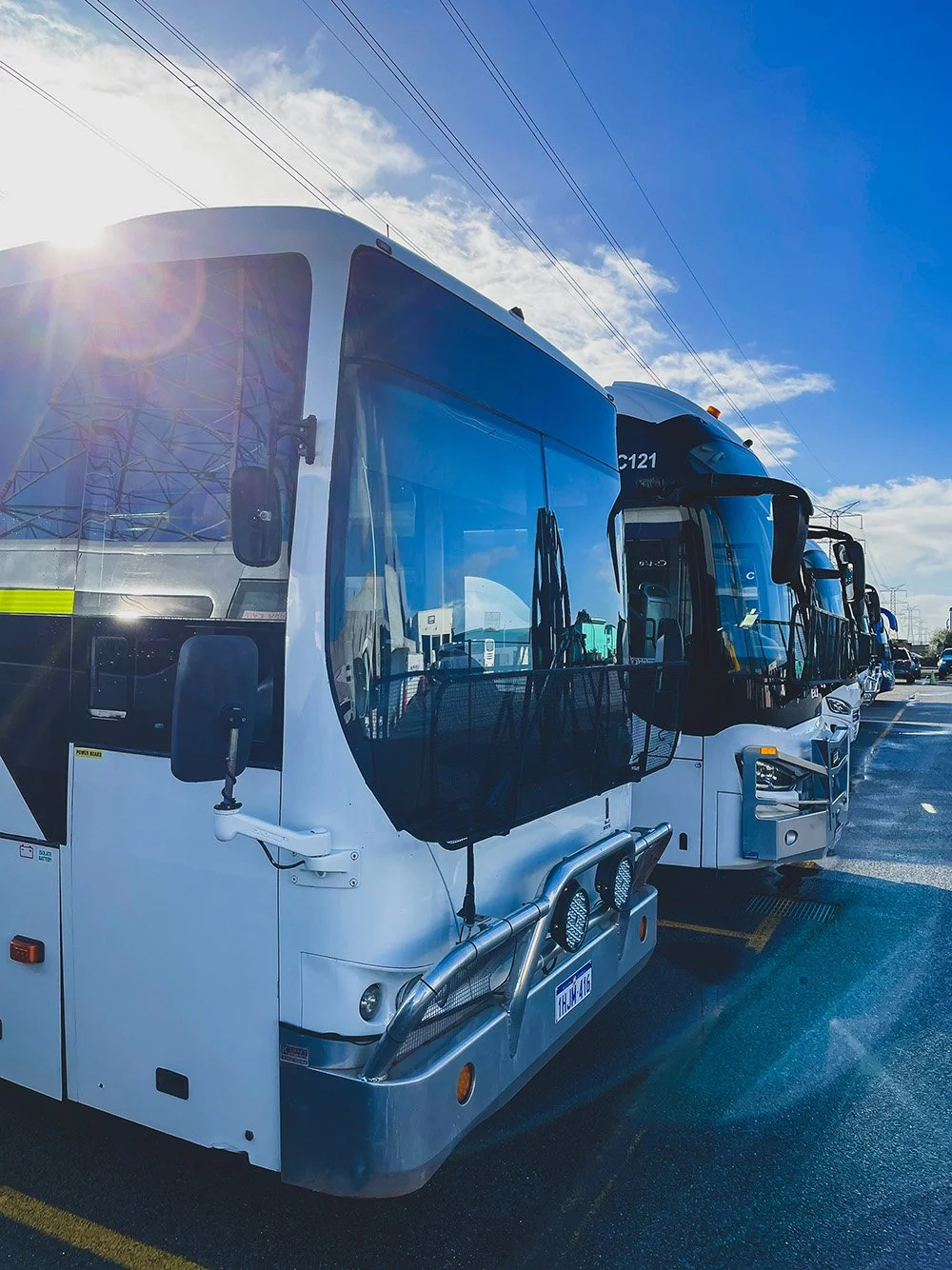 Choosing the Right Charter Bus for Your Group Travel - Pinnacle Coachlines