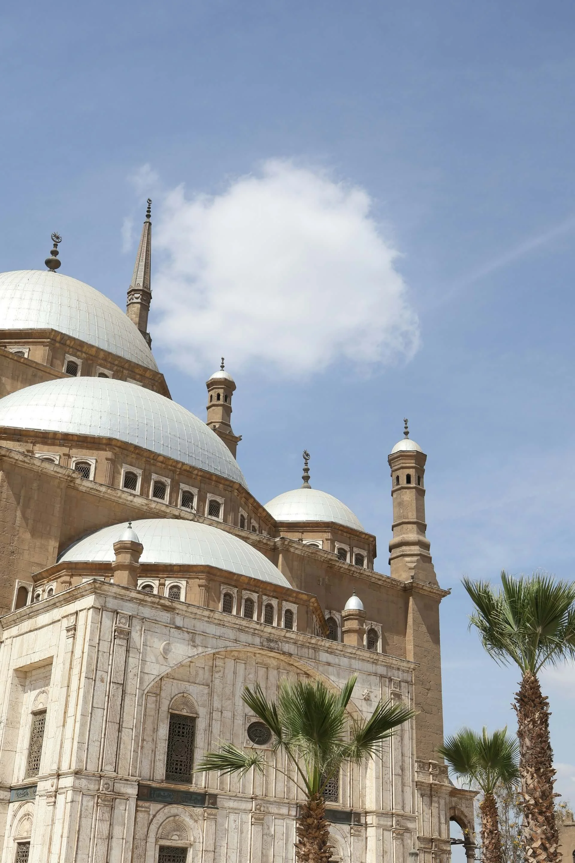 Cairo Travel Guide: A Traveller's Guide to the City of Wonders — Her ...