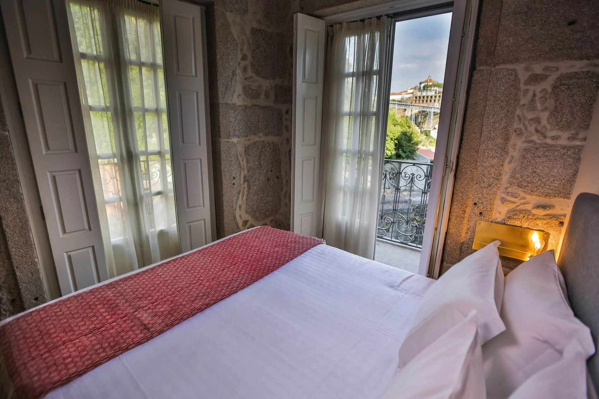 The Best Hotels in Porto for Every Budget (Luxury, Mid-Range & Budget ...